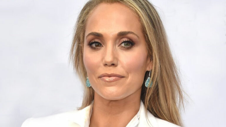 5 Hollywood Celebrities Who Were Born in Michigan - springportmi.com